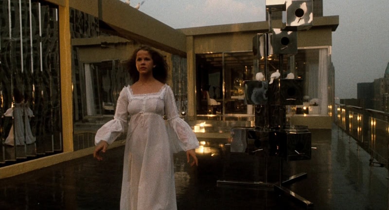 Legendaarinen Manaaja-ohjaaja ei säästele sanojaan sarjan toisen ...