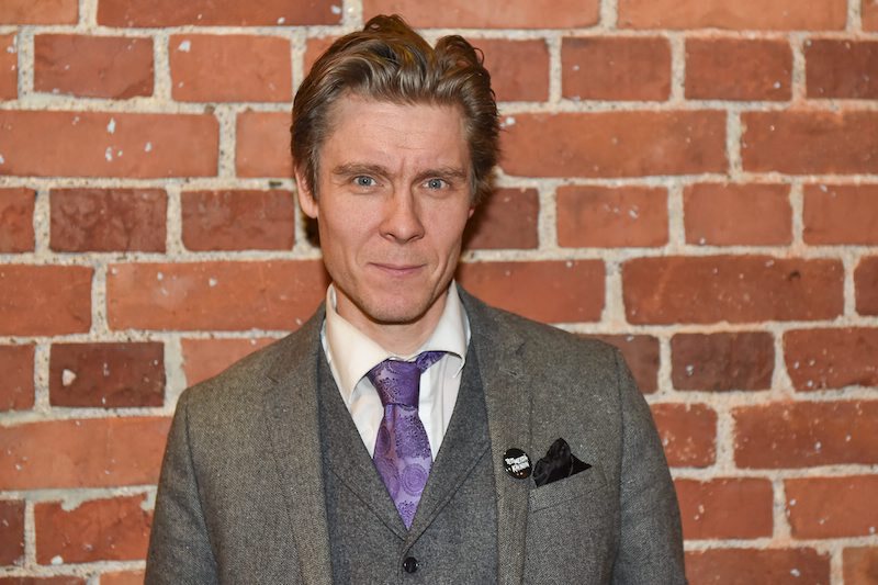 "Ei ahdista oikein mikään" – Tuukka Temonen kuvaa uutta elokuvaa: komediassa mukana Aku ...