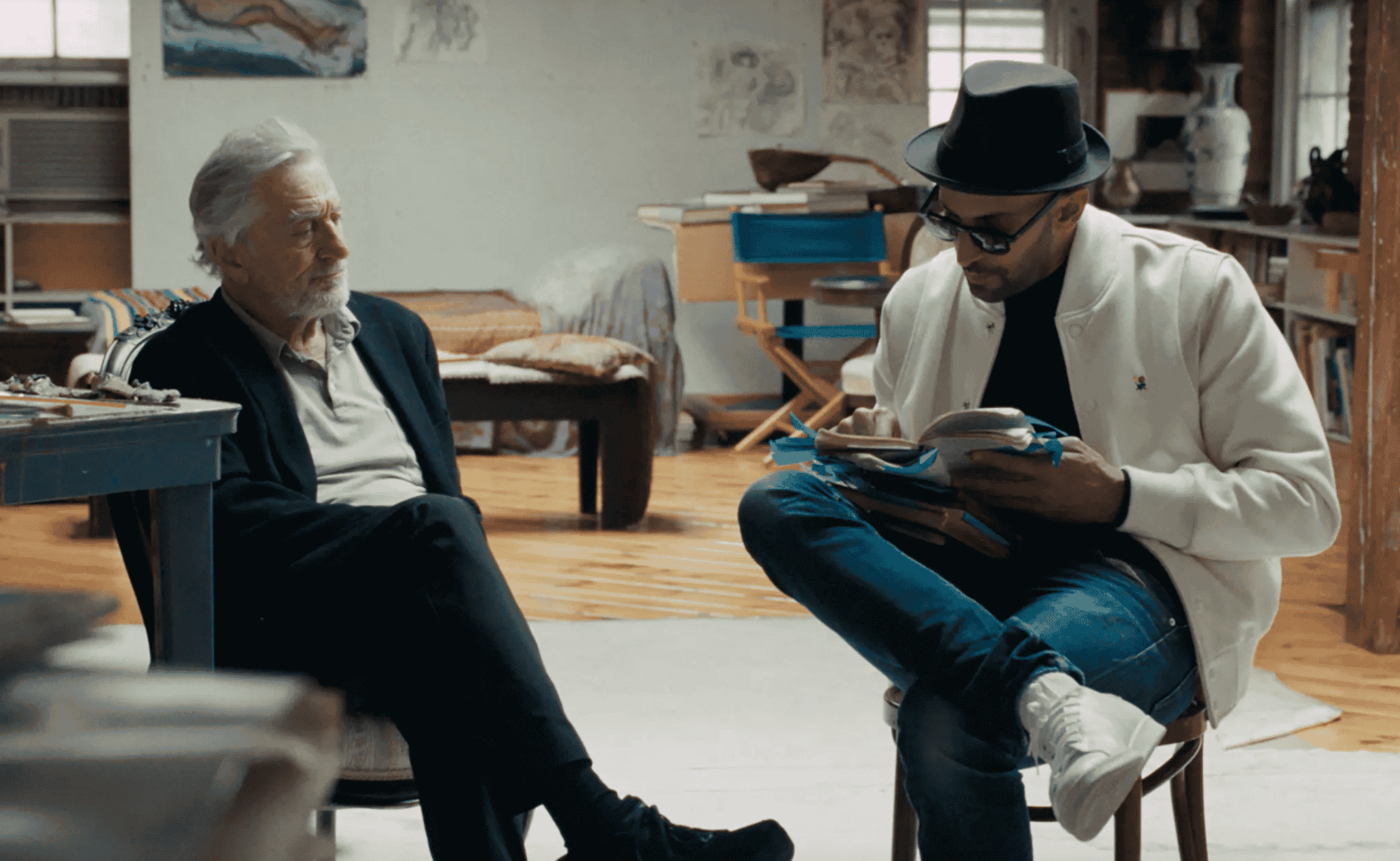 Katso täältä: Robert De Niro ja juhlittu nykytaiteilija yhdistivät ...