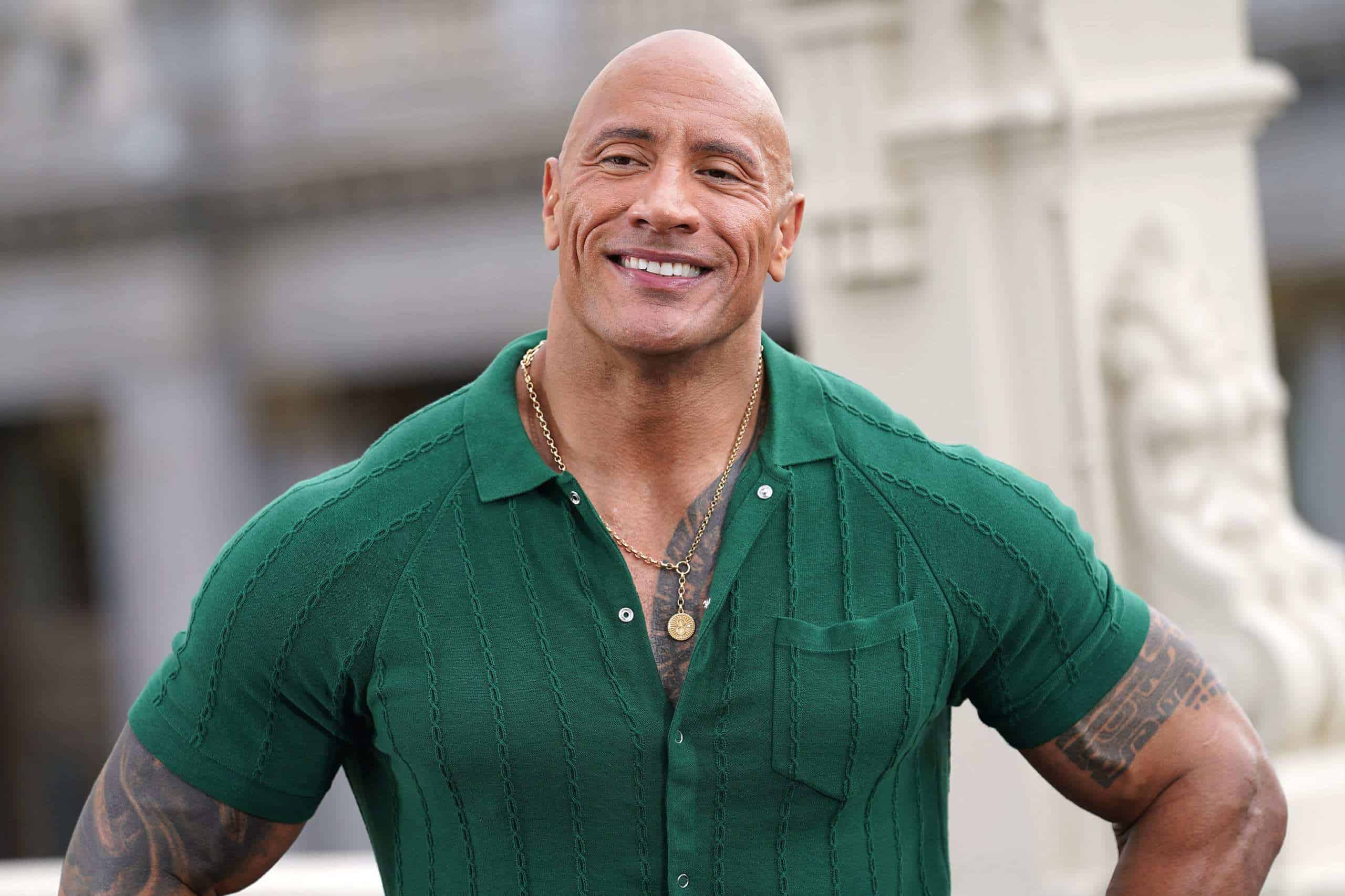 Joe Rogan syyttää Dwayne Johnsonia steroidien käytöstä: ”The Rockin ...