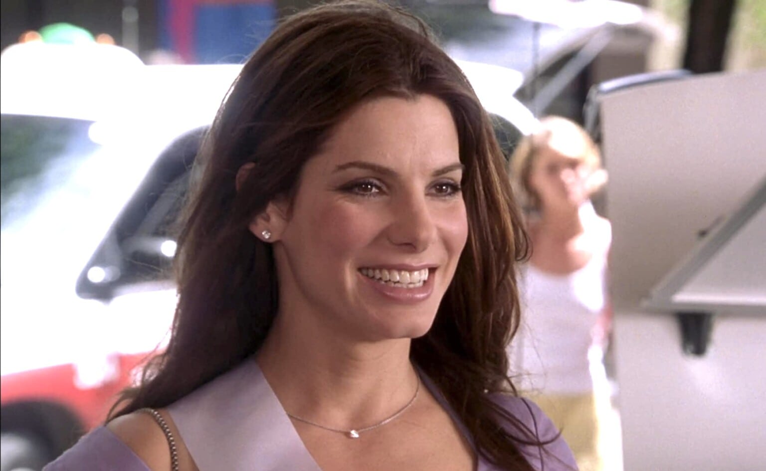 Illalla tv:ssä: Sandra Bullock hurmaa vuoden 2000 komediassa ...