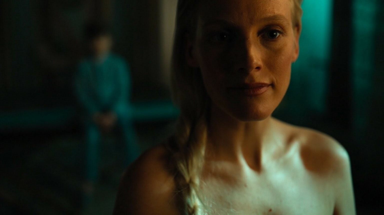 Suomalaisväriä The Crow -elokuvaan! – Laura Birn nappasi roolin ...