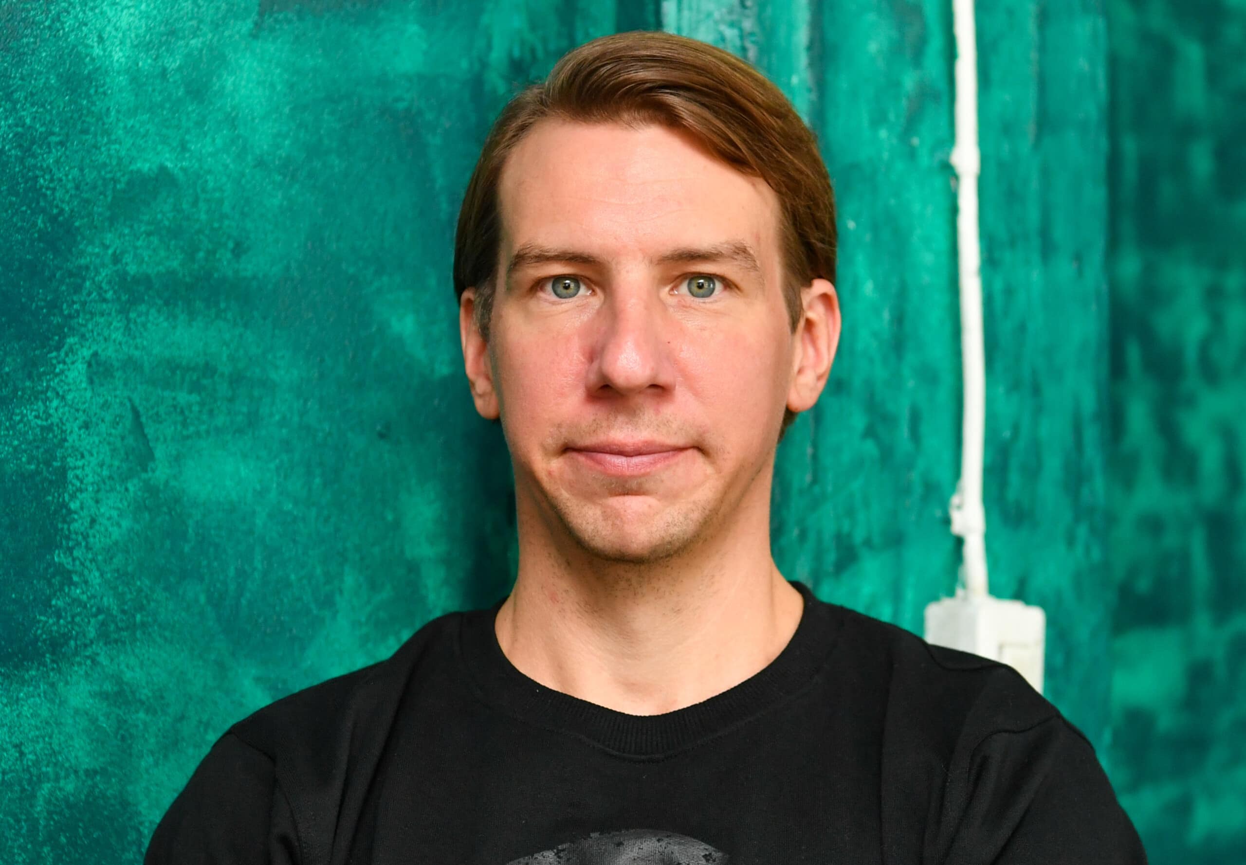 Aku Hirviniemi pyysi anteeksi: "Minun olisi pitänyt tulla asian kanssa ulos jo aiemmin" - Episodi.fi