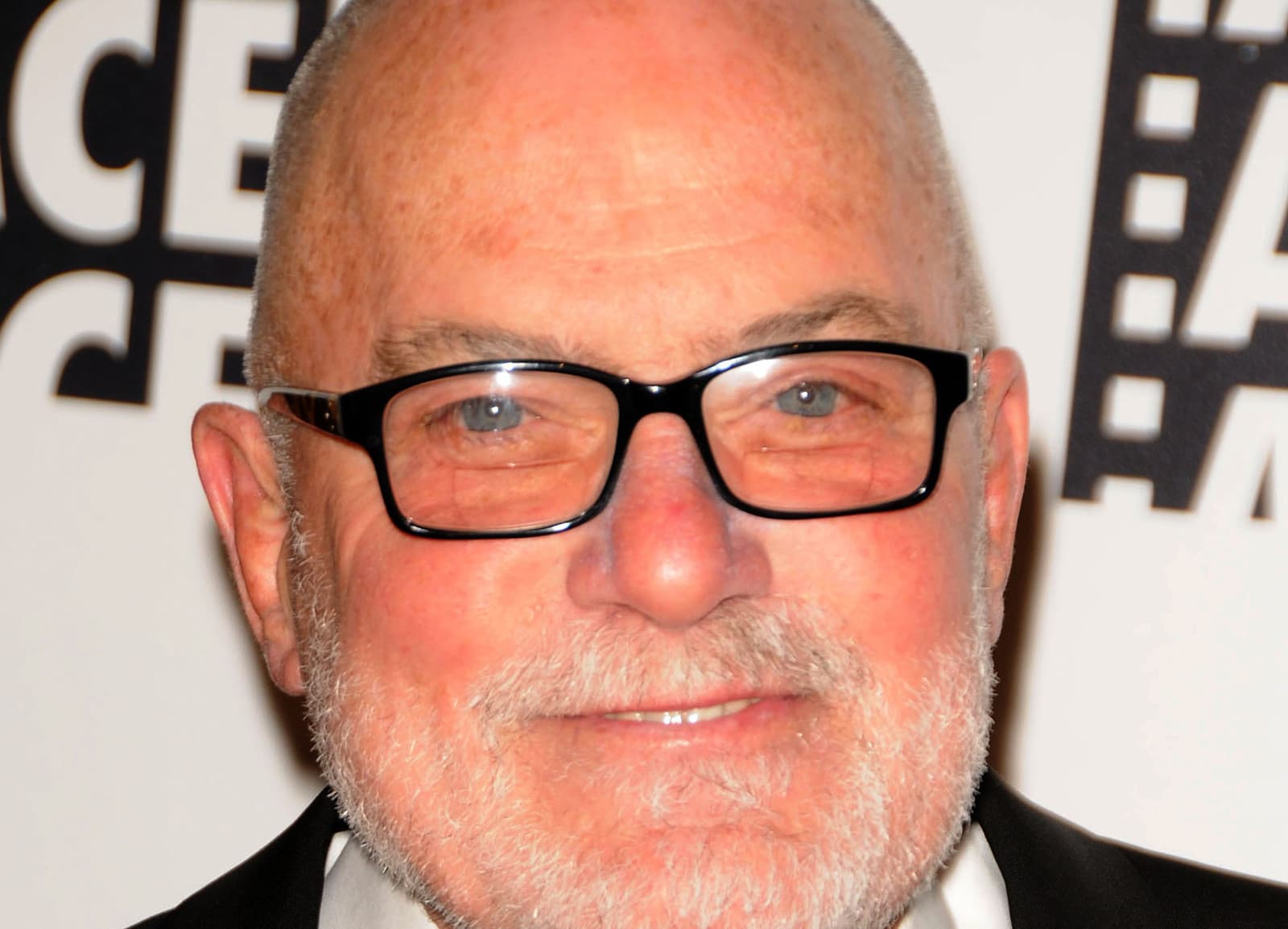 Klassikkosarjoja leikannut Douglas Ibold on menehtynyt - Episodi.fi