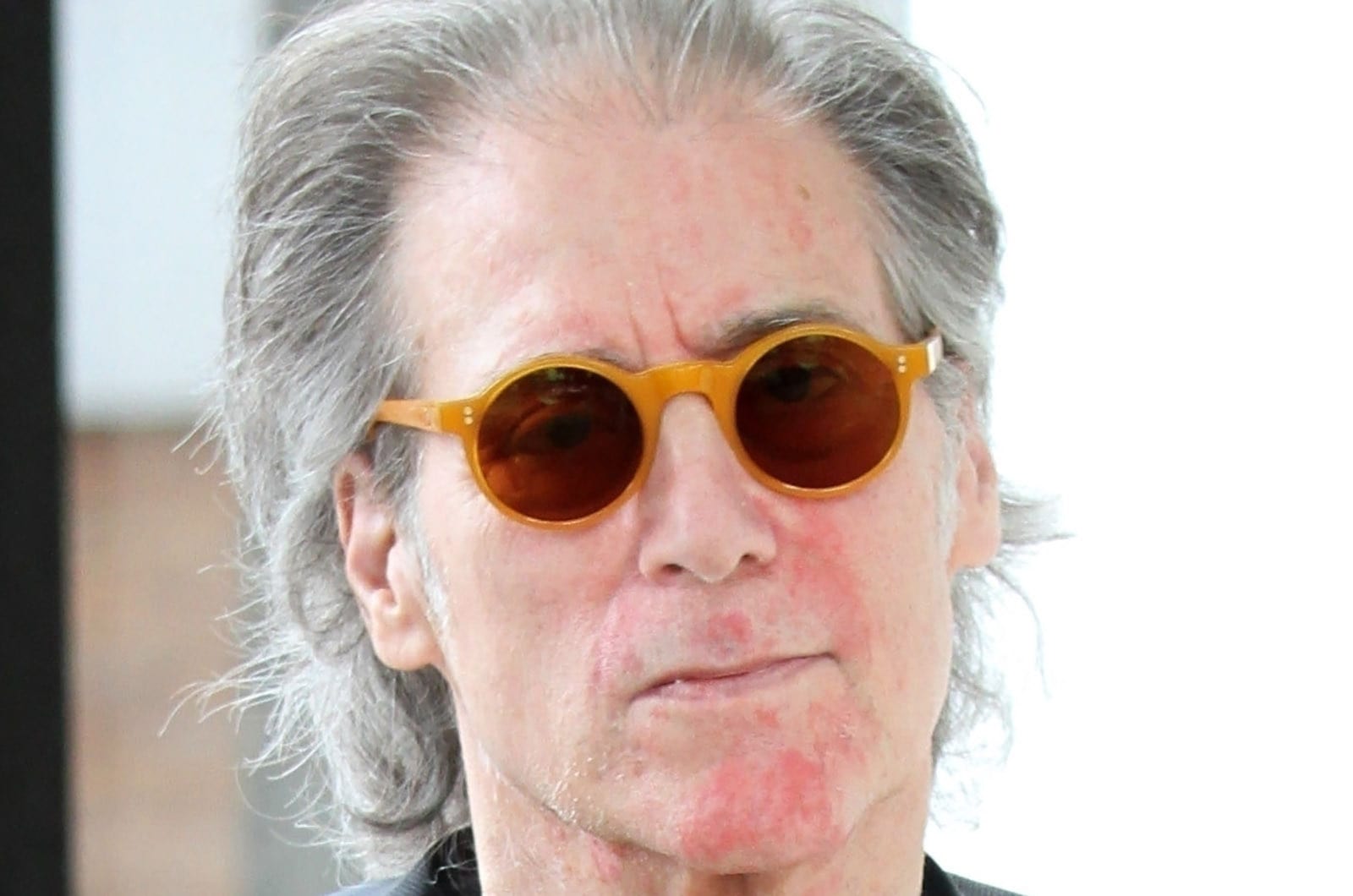 Curb Your Enthusiasm -sarjasta tuttu stand up -koomikko Richard Lewis ...