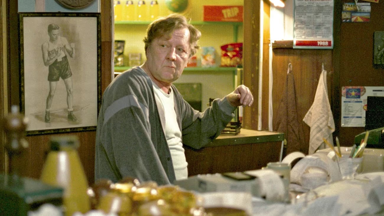 Tänään tv:ssä: Sulevi Peltola tekee upean roolin vuoden 2002 elokuvassa ...