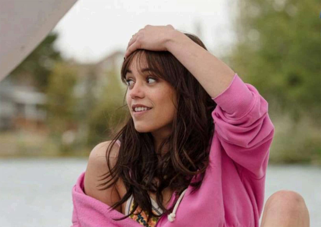 Uusi Jenna Ortega -elokuva on nykyisin tapaus jo itsessään - Winter ...