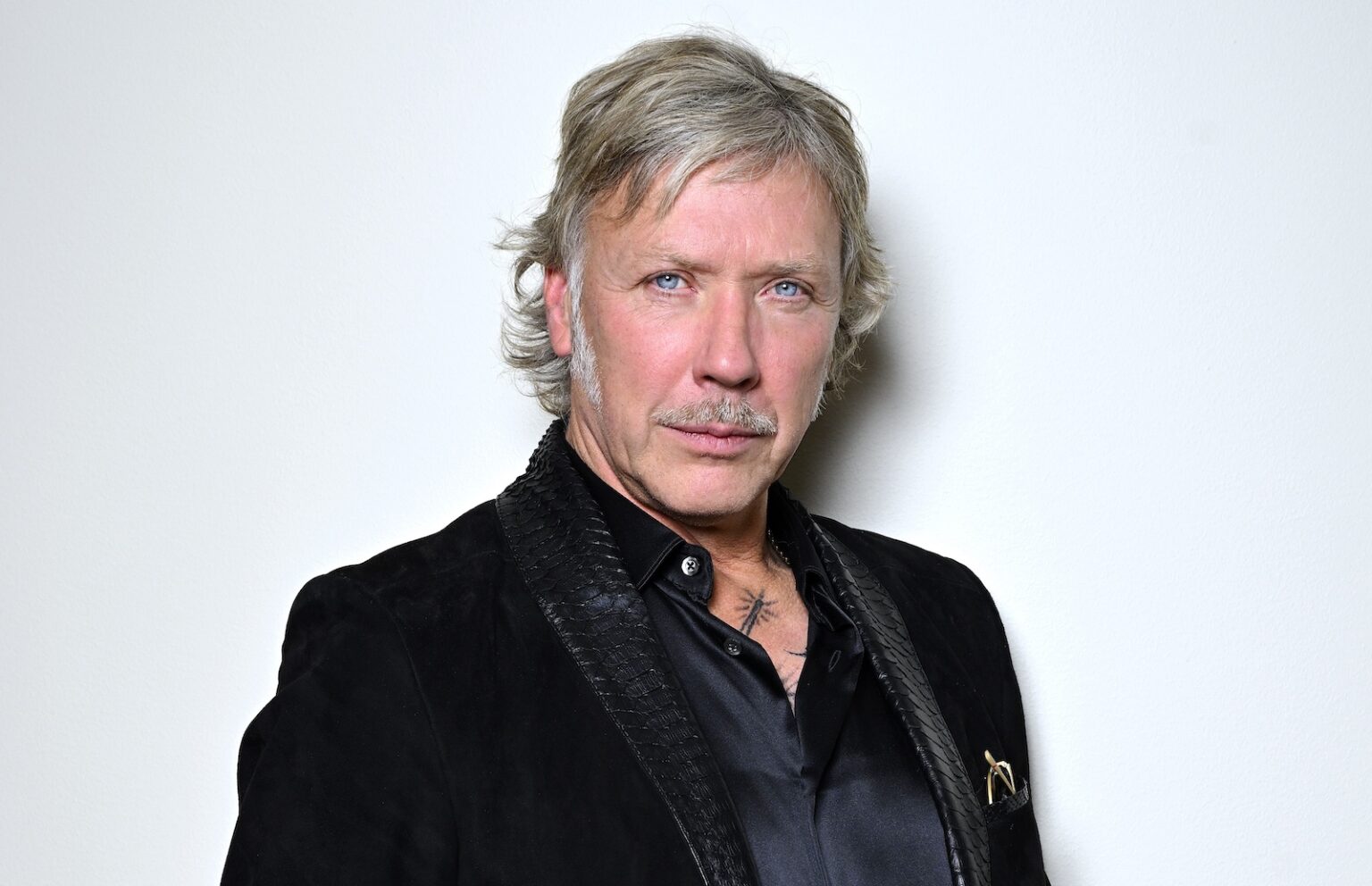 Menovinkki: Samuli Edelmann ja Mikael Persbrandt esiintyvät ...