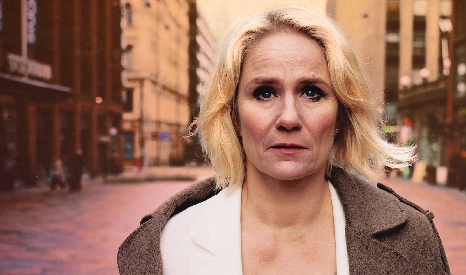 Ylen hylkäämän Queen of Fucking Everything -sarjan uusi koti selvisi – Myös elokuvaversio ...