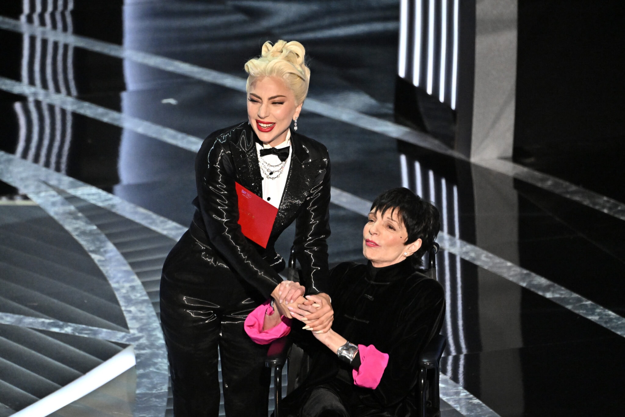Liza Minnelli haukkuu Oscar-gaalan ja Lady Gagan – Väittää, että hänet ...